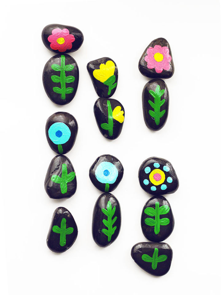 25 Cute and Easy Rock Painting Ideas for Beginners