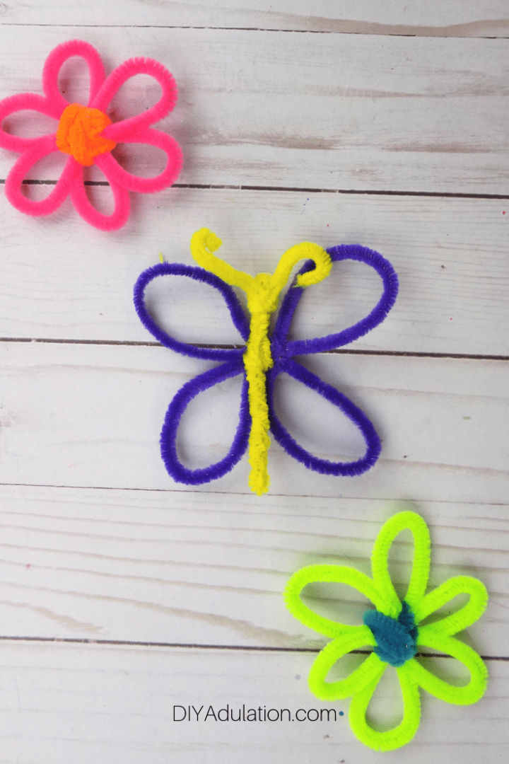 30 Easy Pipe Cleaner Crafts and Art Ideas - Suite 101