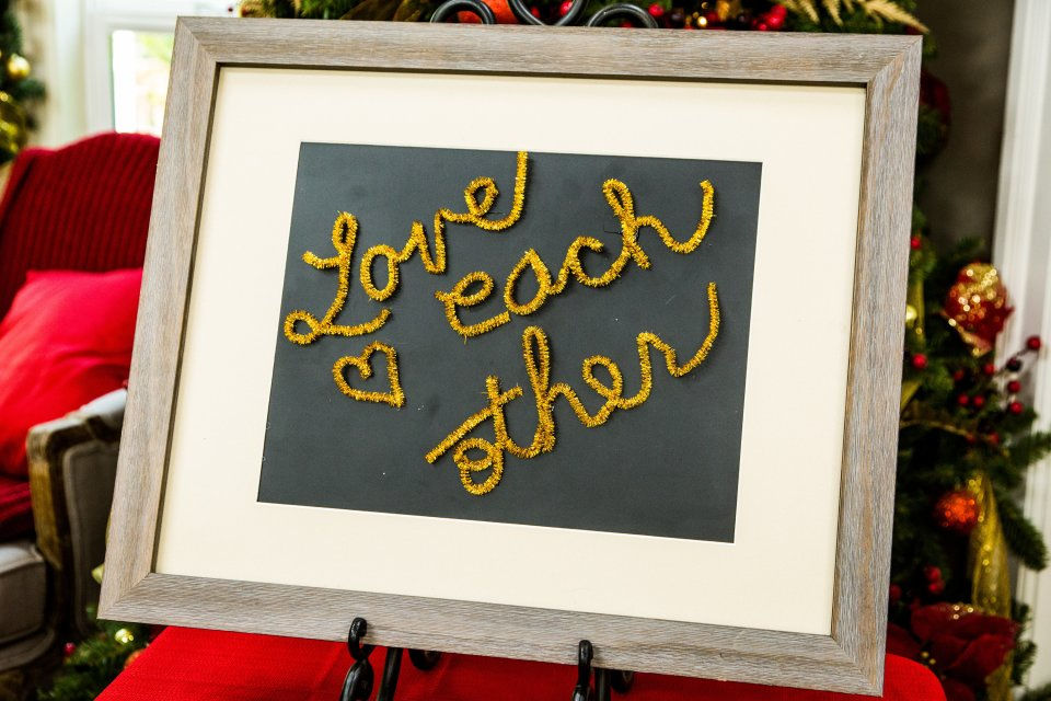 30 Easy Pipe Cleaner Crafts and Art Ideas - Suite 101