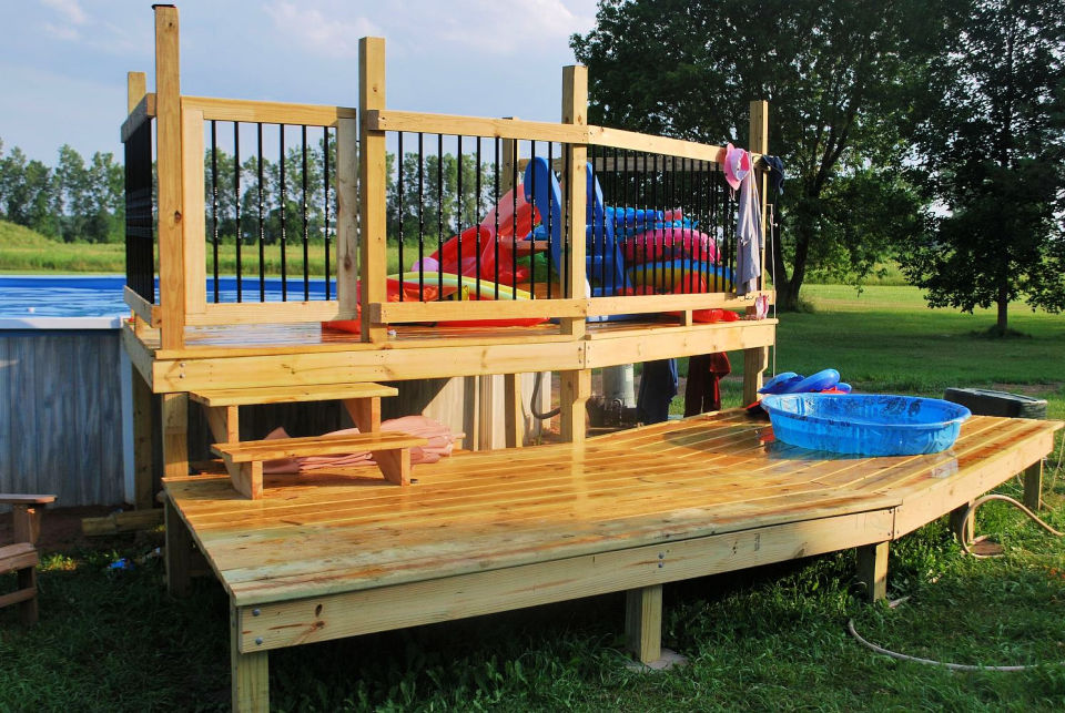 40 Free DIY Deck Plans and Design Ideas on a Budget