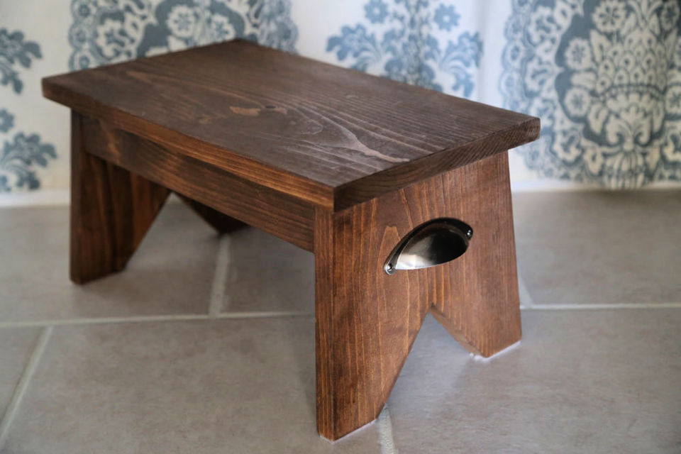 20 Free DIY Step Stool Plans - Suite 101