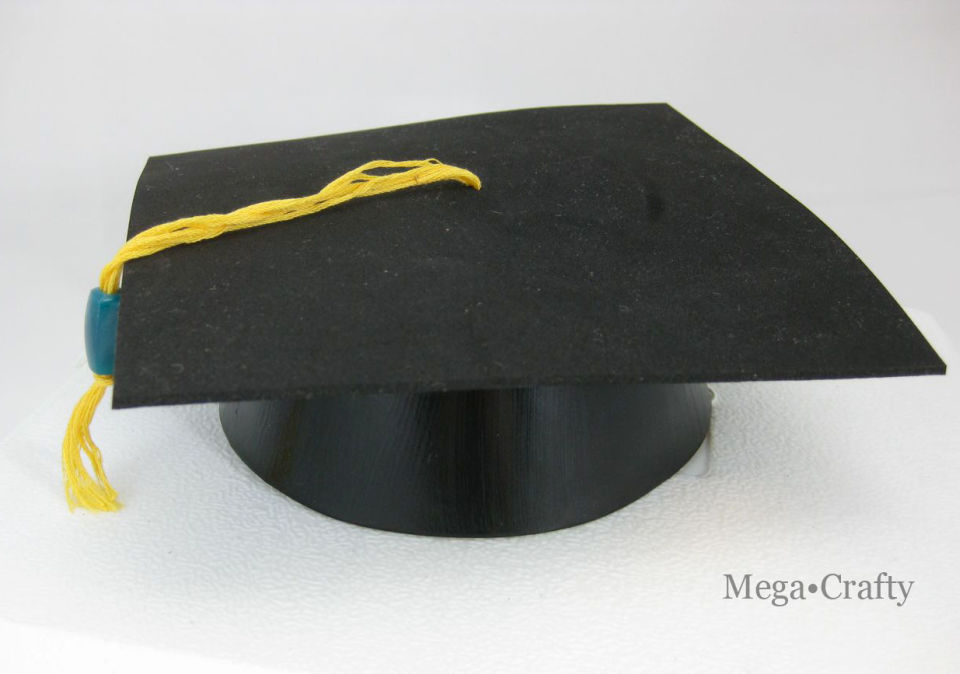 25 Clever Graduation Cap Ideas and Decoration Designs