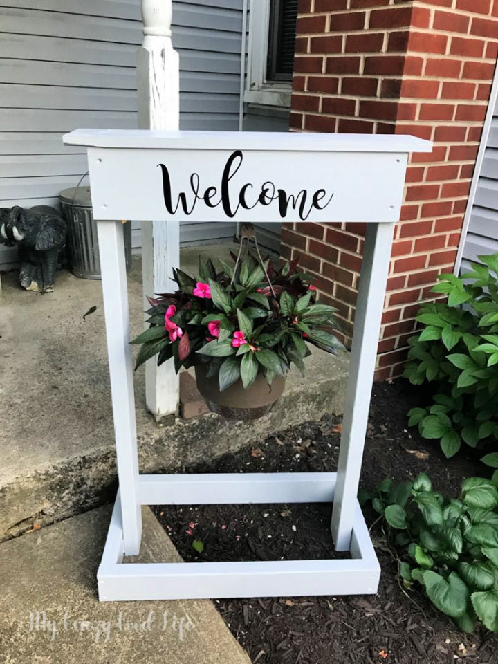 20 DIY Welcome Sign Ideas to Make Your Entrance Pop
