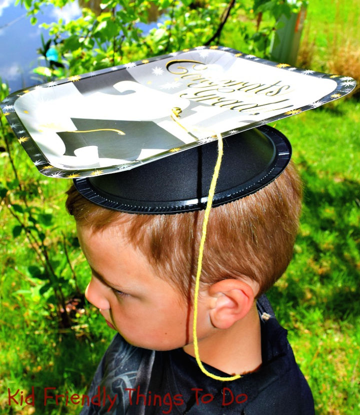25 Clever Graduation Cap Ideas and Decoration Designs