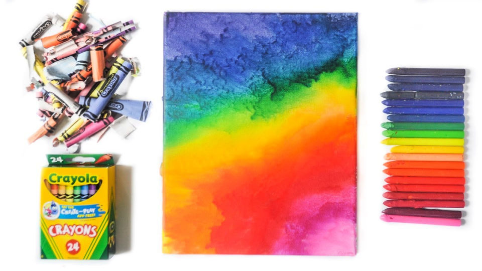 18 DIY Melted Crayon Art Ideas for Creative Minds