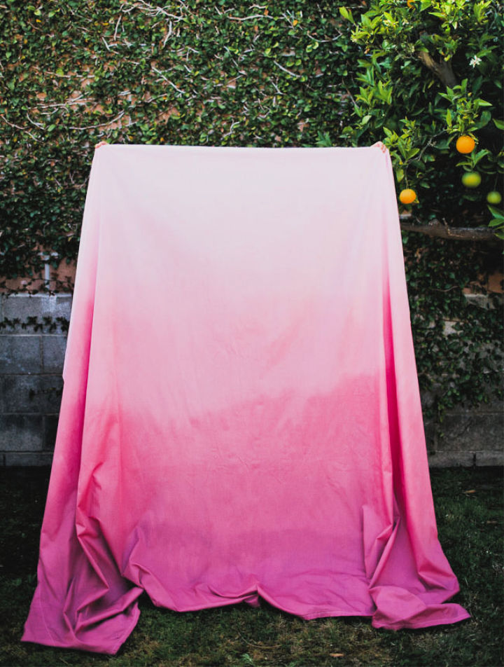 30 Creative DIY Ombre Home Decor Ideas - Suite 101