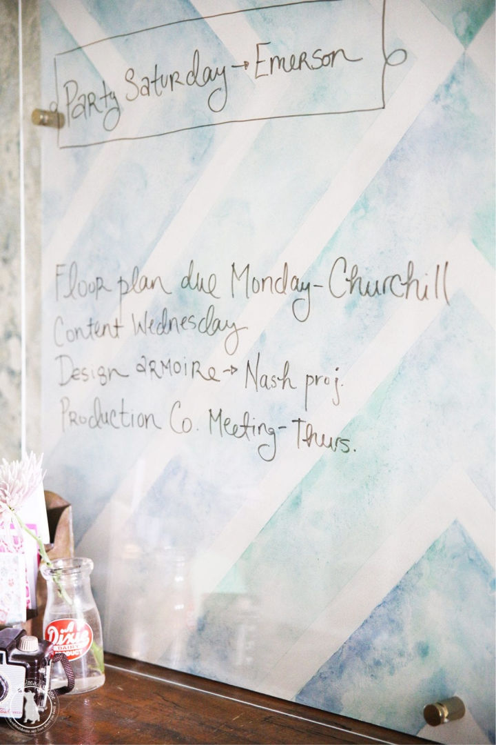35 Cheap DIY Dry Erase Board Ideas to Make - Suite 101