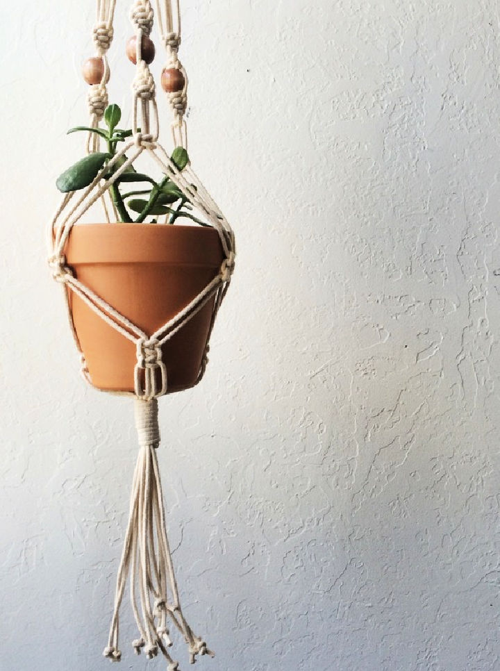 35 Easy DIY Macrame Plant Hanger Patterns to Make