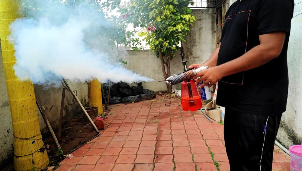 20 Homemade DIY Fog Machine Ideas - Suite 101