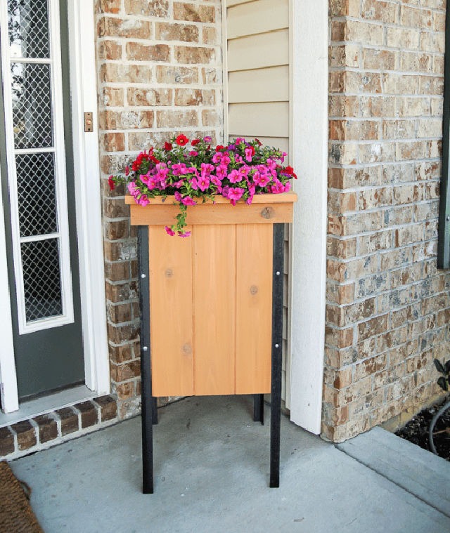 45 DIY Planter Box Ideas and Free Plans - Suite 101