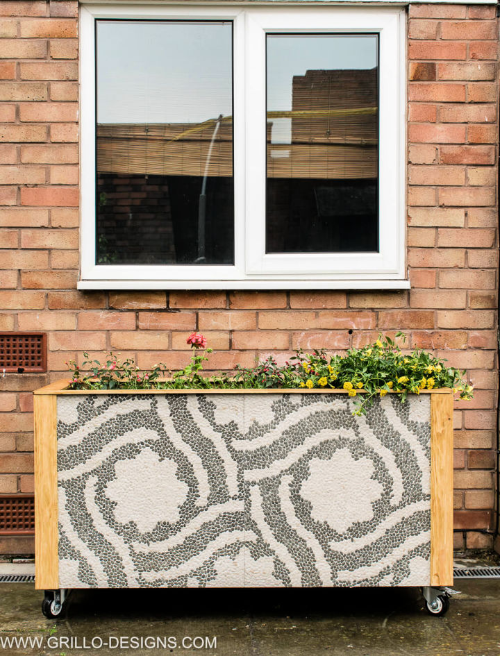 45 DIY Planter Box Ideas and Free Plans - Suite 101