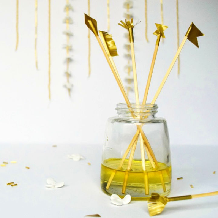35 Homemade DIY Reed Diffuser Ideas - Suite 101