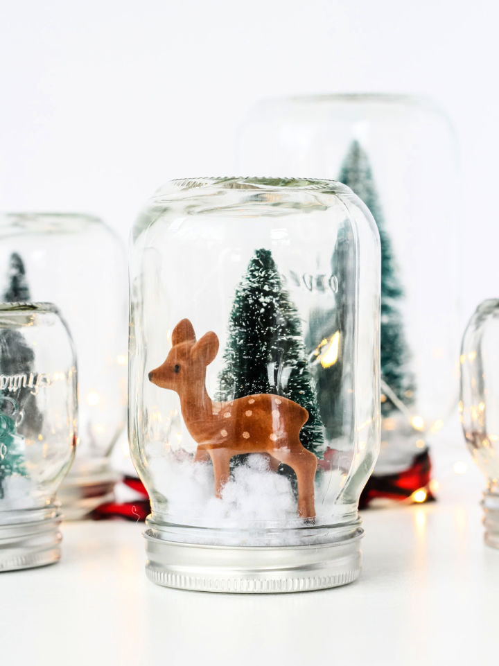 40 Homemade DIY Snow Globe Ideas To Make - Suite 101