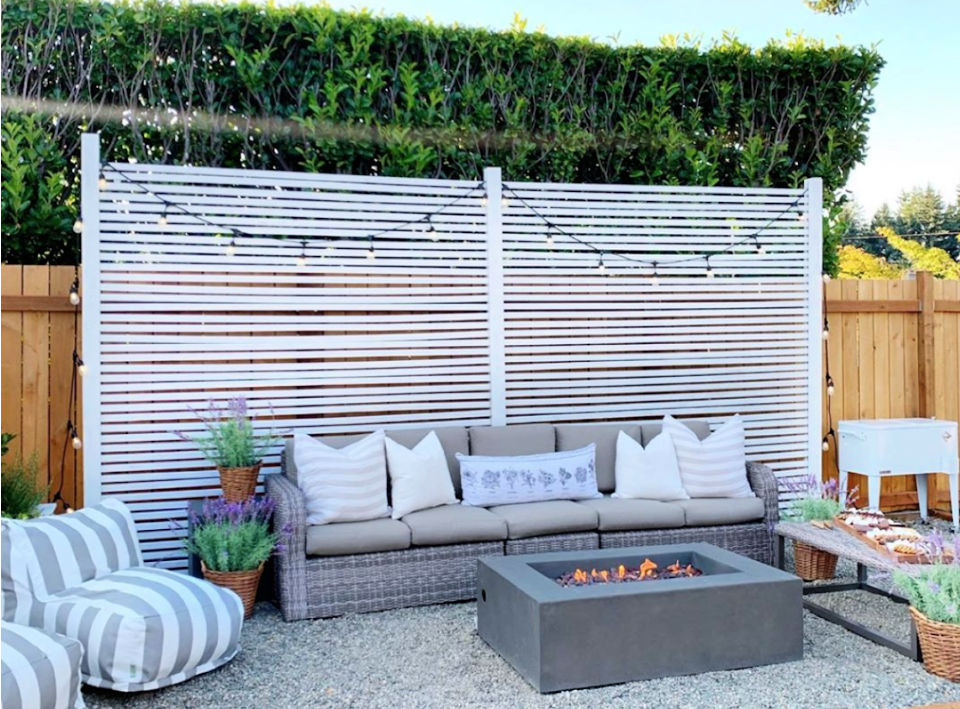 25 Cheap DIY Outdoor Privacy Screen Ideas - Suite 101
