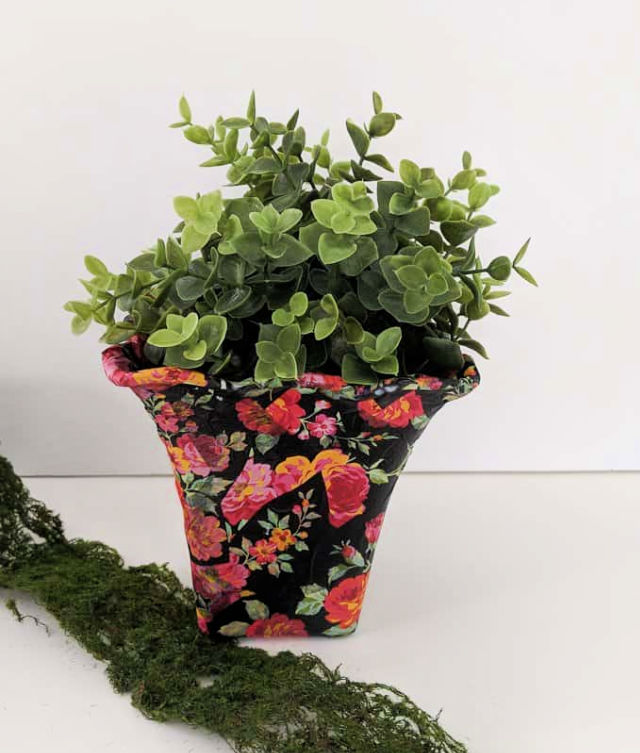 30 Cute DIY Flower Pot Ideas You Can Make Yourself