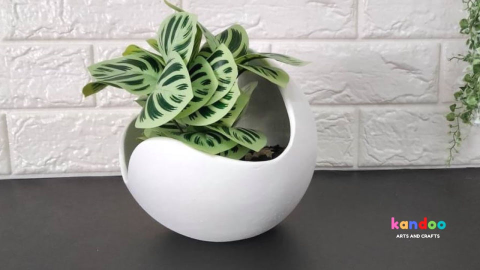 30 Cute DIY Flower Pot Ideas You Can Make Yourself