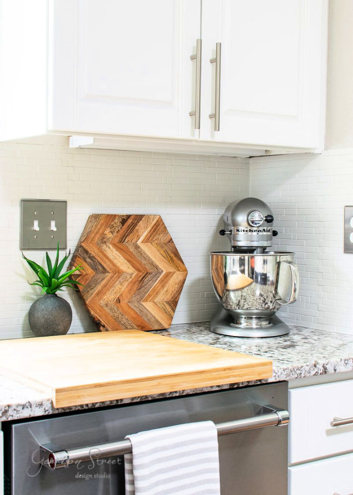 25 Easy DIY Kitchen Backsplash Ideas on a Budget